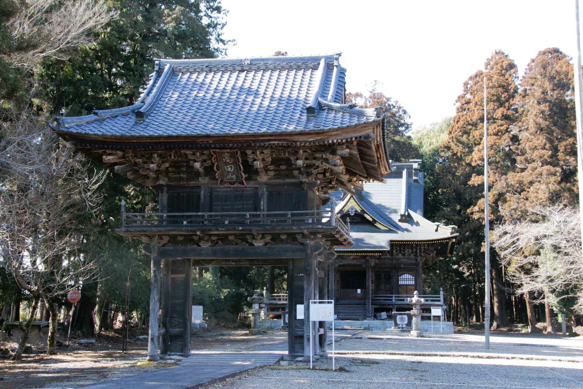 専修寺の楼門改修終わる: つぶやきkeibo